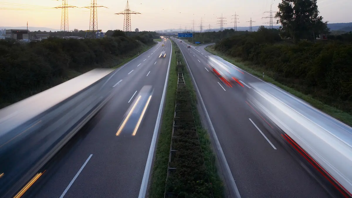 Direct Express | FTL & LTL Shipping | DB SCHENKER