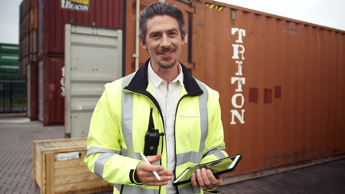 Less-than-Container-Load (LCL) | Ocean Freight | DB SCHENKER