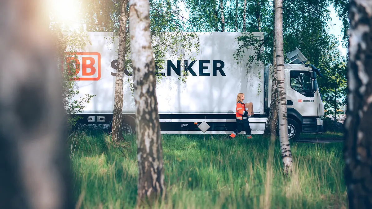 Corporate Sustainability | Insights | DB SCHENKER